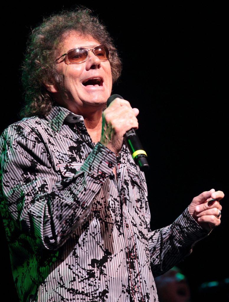 Starship featuring Mickey Thomas eager to appear at The Palace - Herald ...
